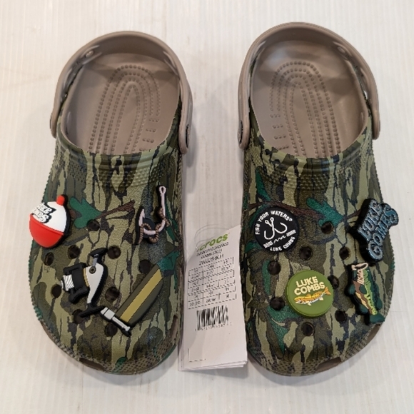 CROCS | Shoes | Crocs X Luke Combs Camouflage Classic Clogs Fishing ...